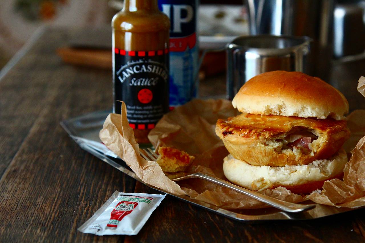 第191話 Lancashire cheese & onion pie／ Butter pie ／Pie barm～ランカシャーチーズ ...